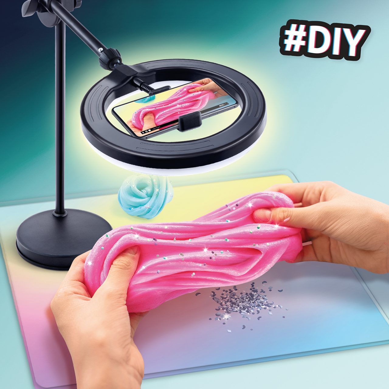 Studio Creator Video Maker Top Down Kit - Canal Toys USA